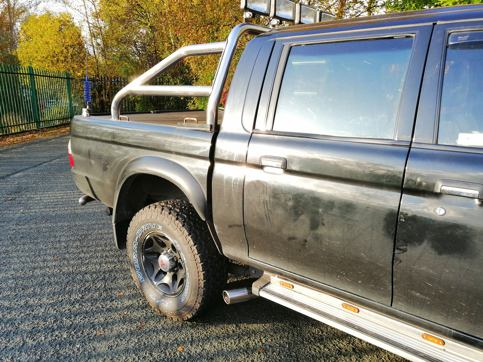 Mitsubishi L200 2.5d (K74T) Side Exit Exhaust & Decat - Zaustworx