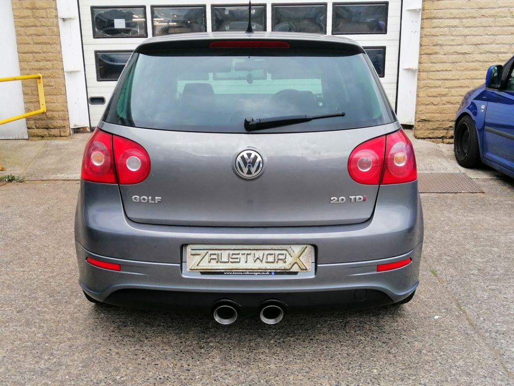 Volkswagen Golf 2.0FSi Mk5 - R32 Style Rear Silencer Delete - Zaustworx